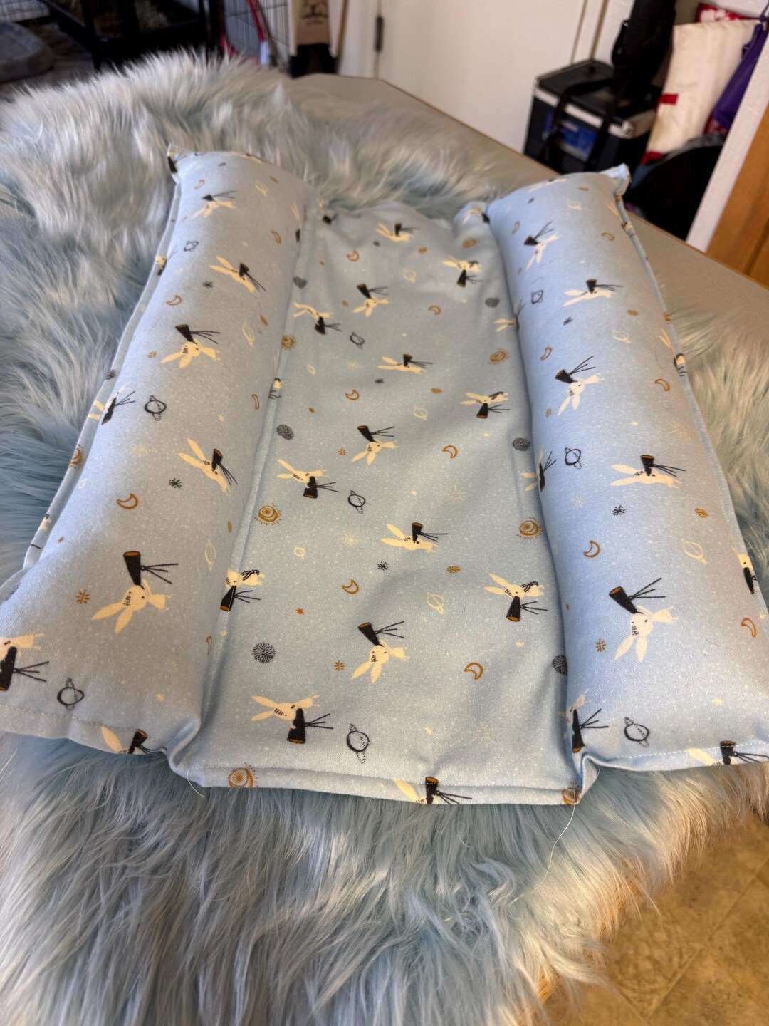 Hop N Flop Snuggle Bunny Beds - Etsy