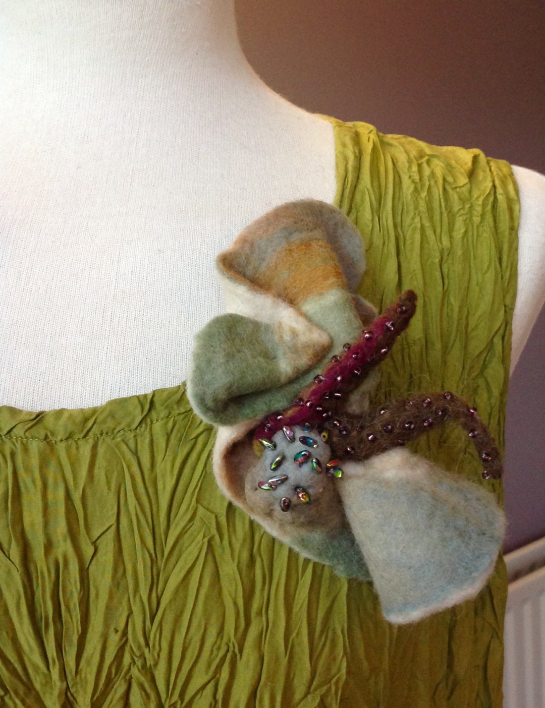 Large Sculptural Wool Brooch, Felted Wool Pin, Green Felted Wool Brooch ...