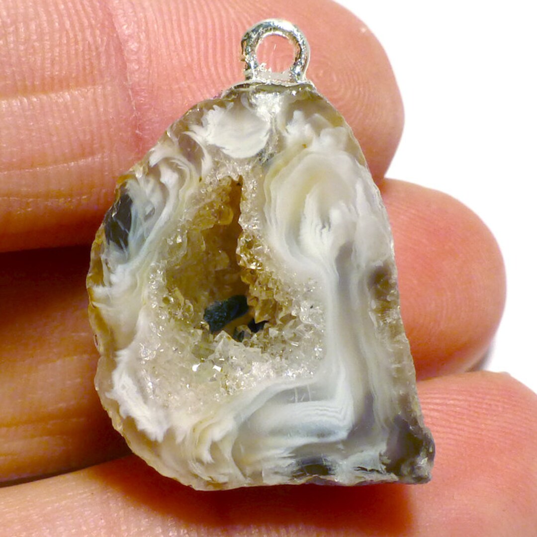 Tabasco Geode Bead Pendant With Loop at Top Mini Geode Half, Rare ...