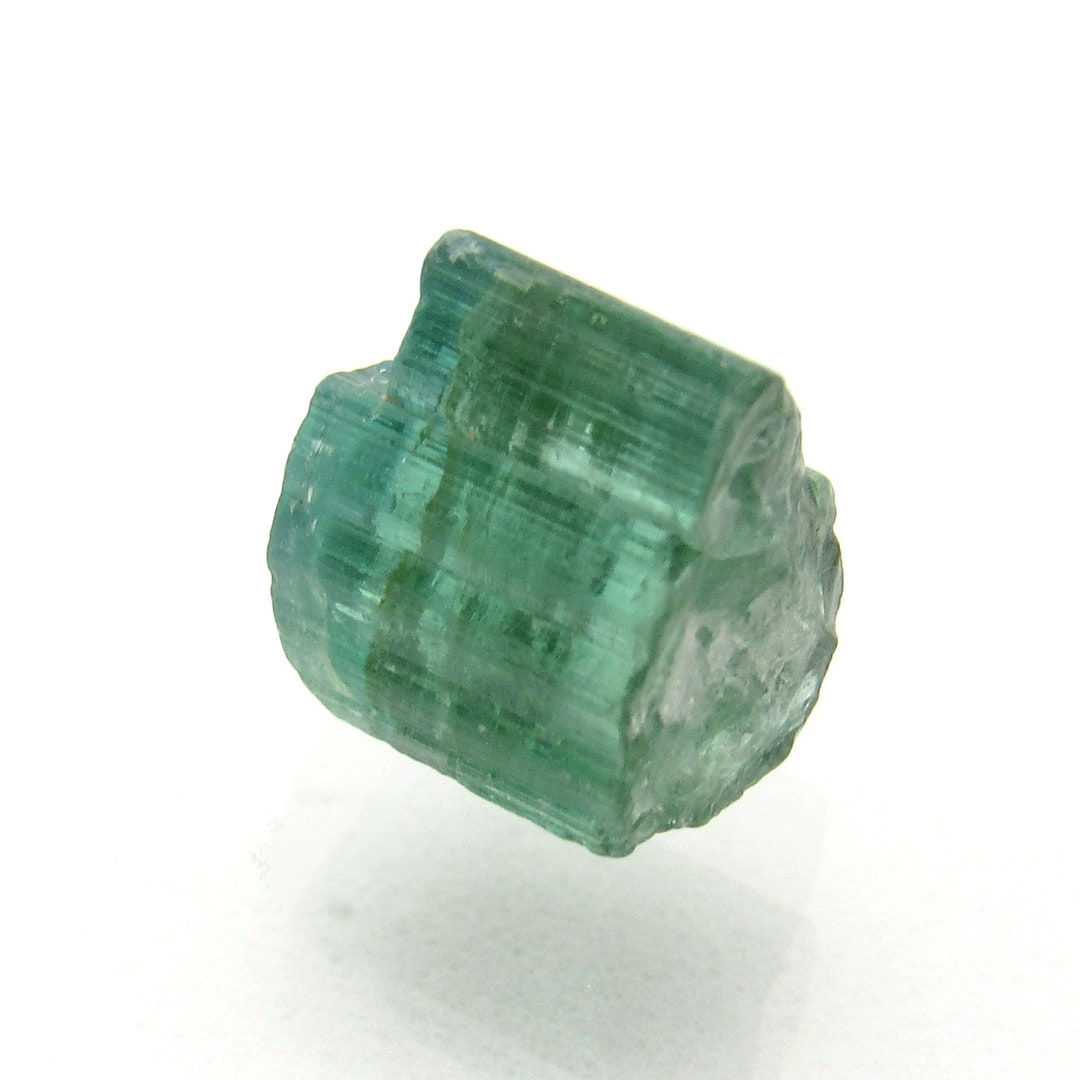 Microespécimen de cristal de indicolita y turmalina azul, miniatura ...