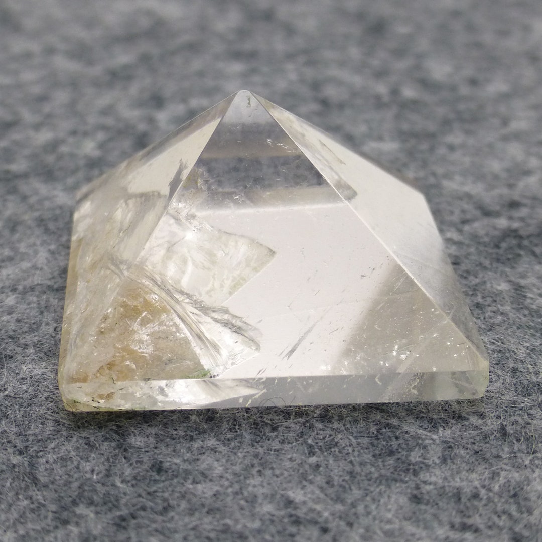 Clear Crystal Pyramid Tetrahedron Meditation Quartz Brazilian Egyptian ...