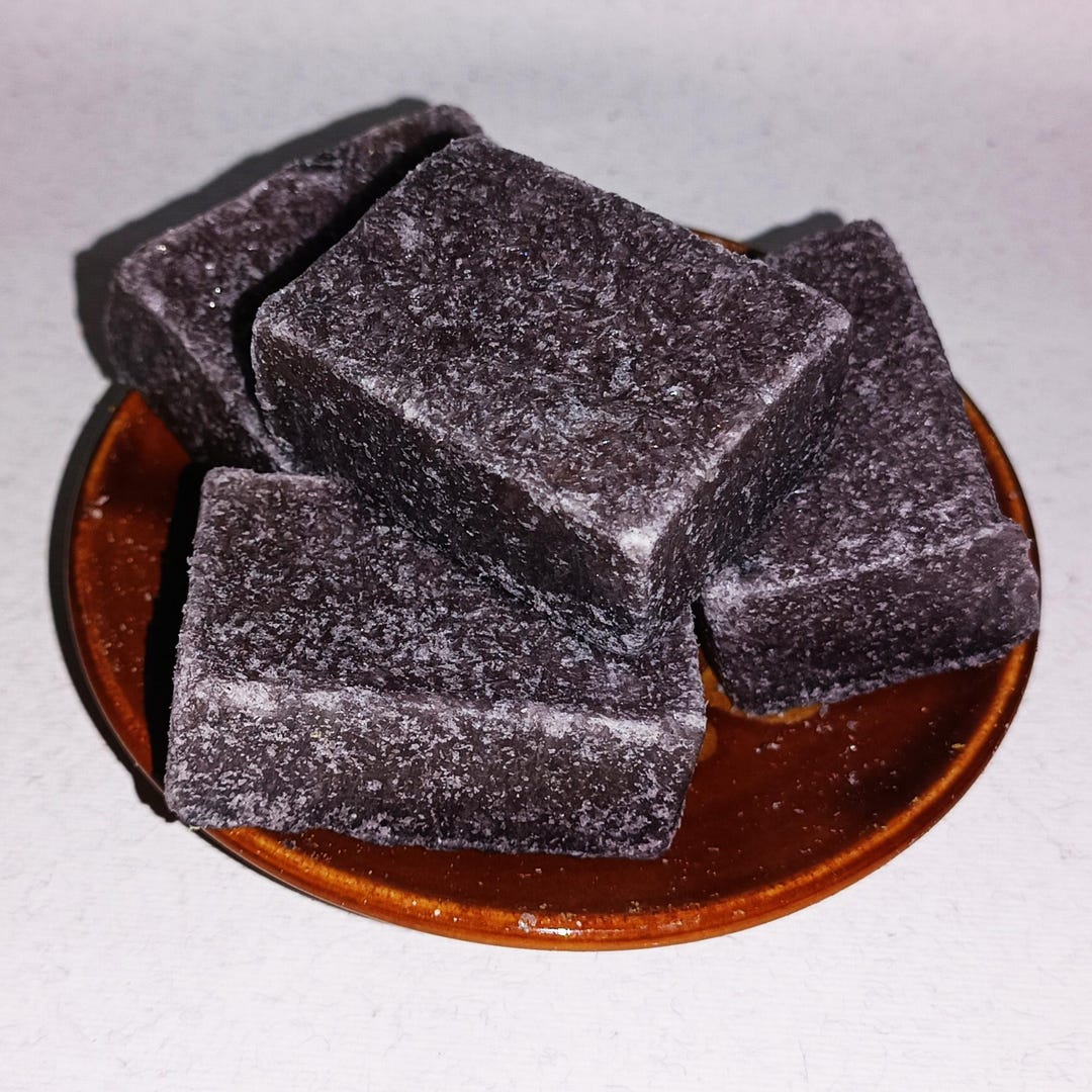 Natural Black Musk Stone Moroccan Perfume and Incense Fragrance - 10 ...