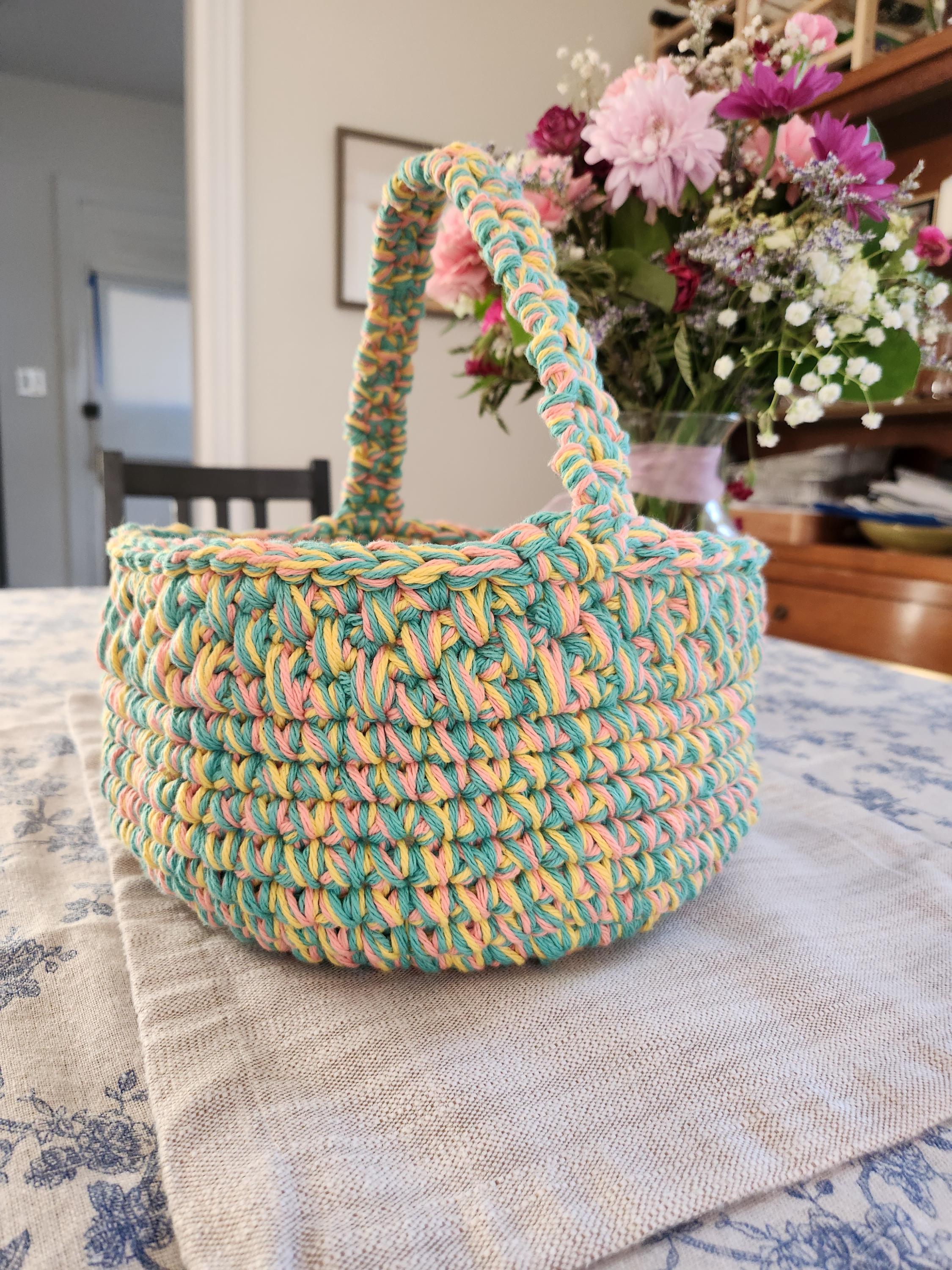Handmade Easter Basket / Crochet Tri-color - Etsy