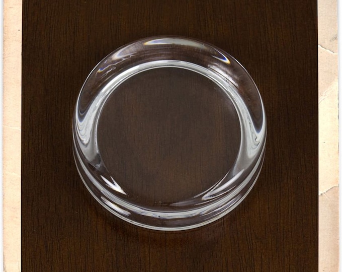 Large Round Paperweight Frame Glass Paperweights Designed to Display ...