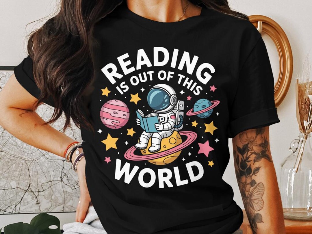Astronaut Reading PNG: Space Theme Shirt Design (instant Download) - Etsy