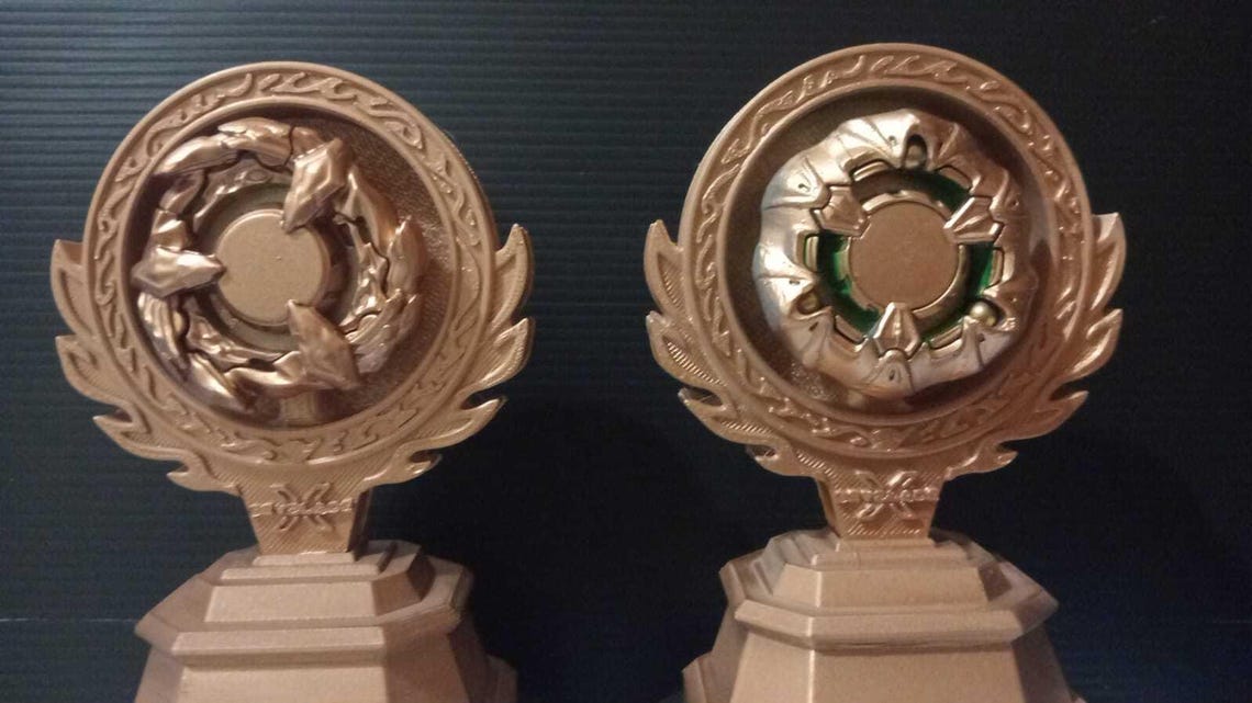 Beyblade X Trophy V2 - Etsy
