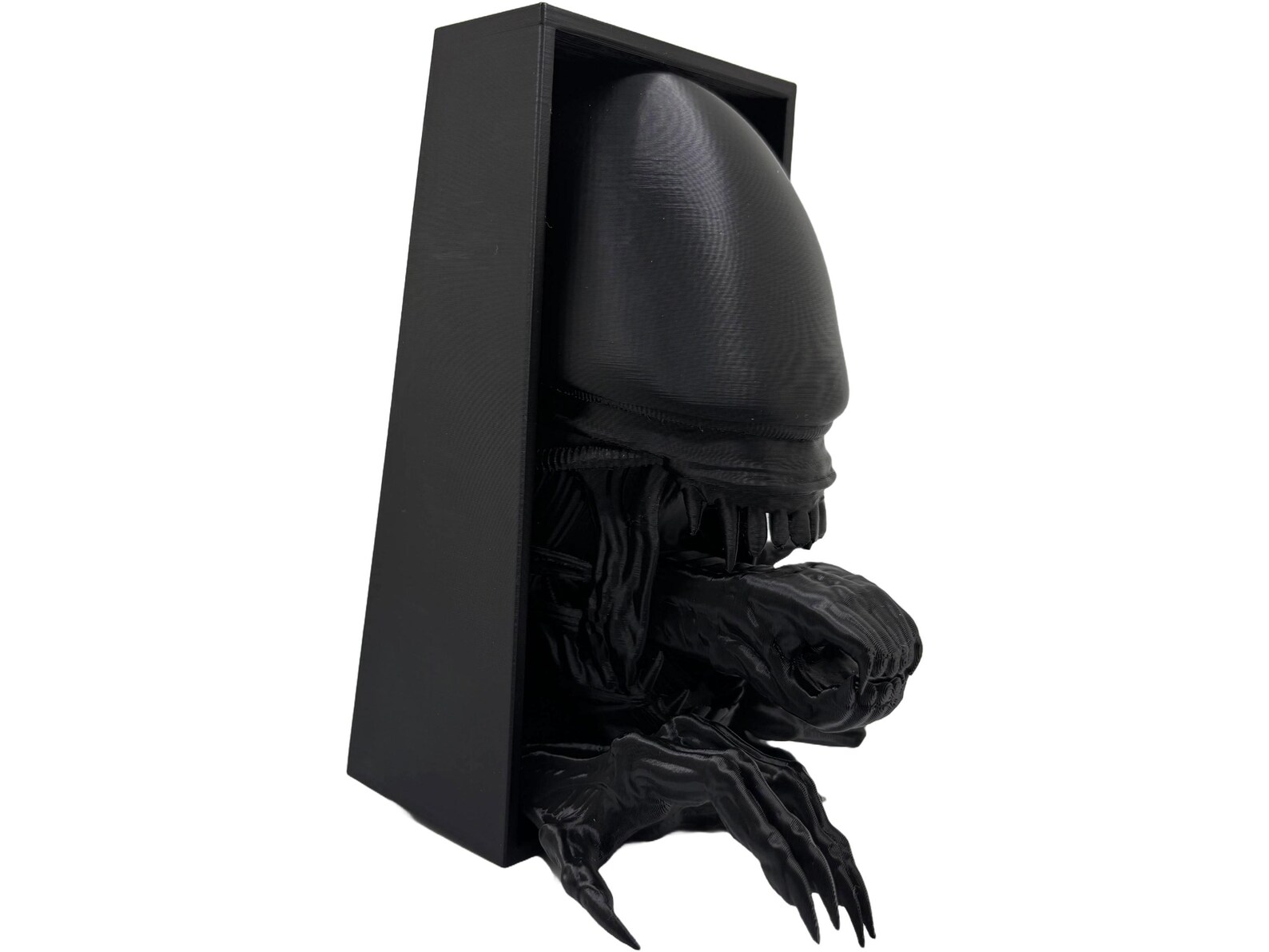 Xenomorph From Aliens Book Nook Shelf Decoration Decor Bookend ...