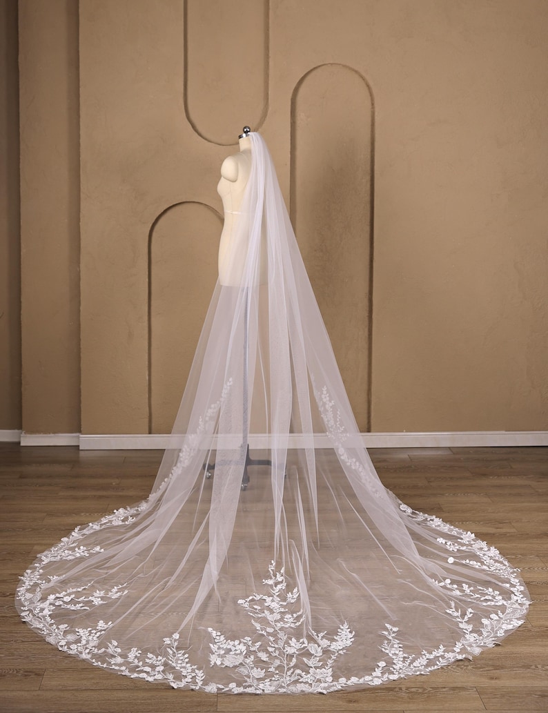 Floral Lace Bridal Veil, Sheer Tulle Cathedral Wedding Veil With ...