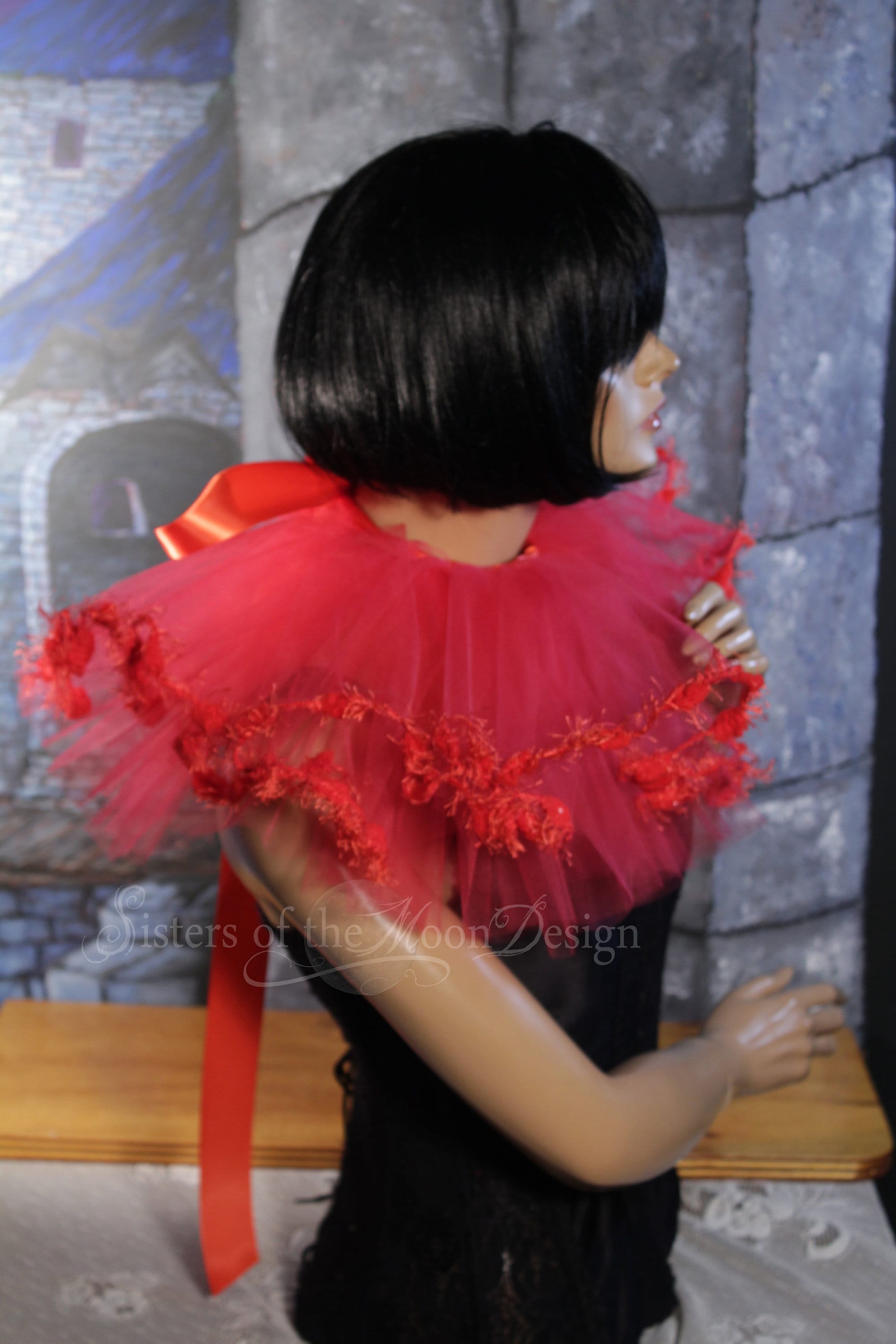 Large Red Tulle Neck collar cuff ruffle clown jester ruff | Etsy