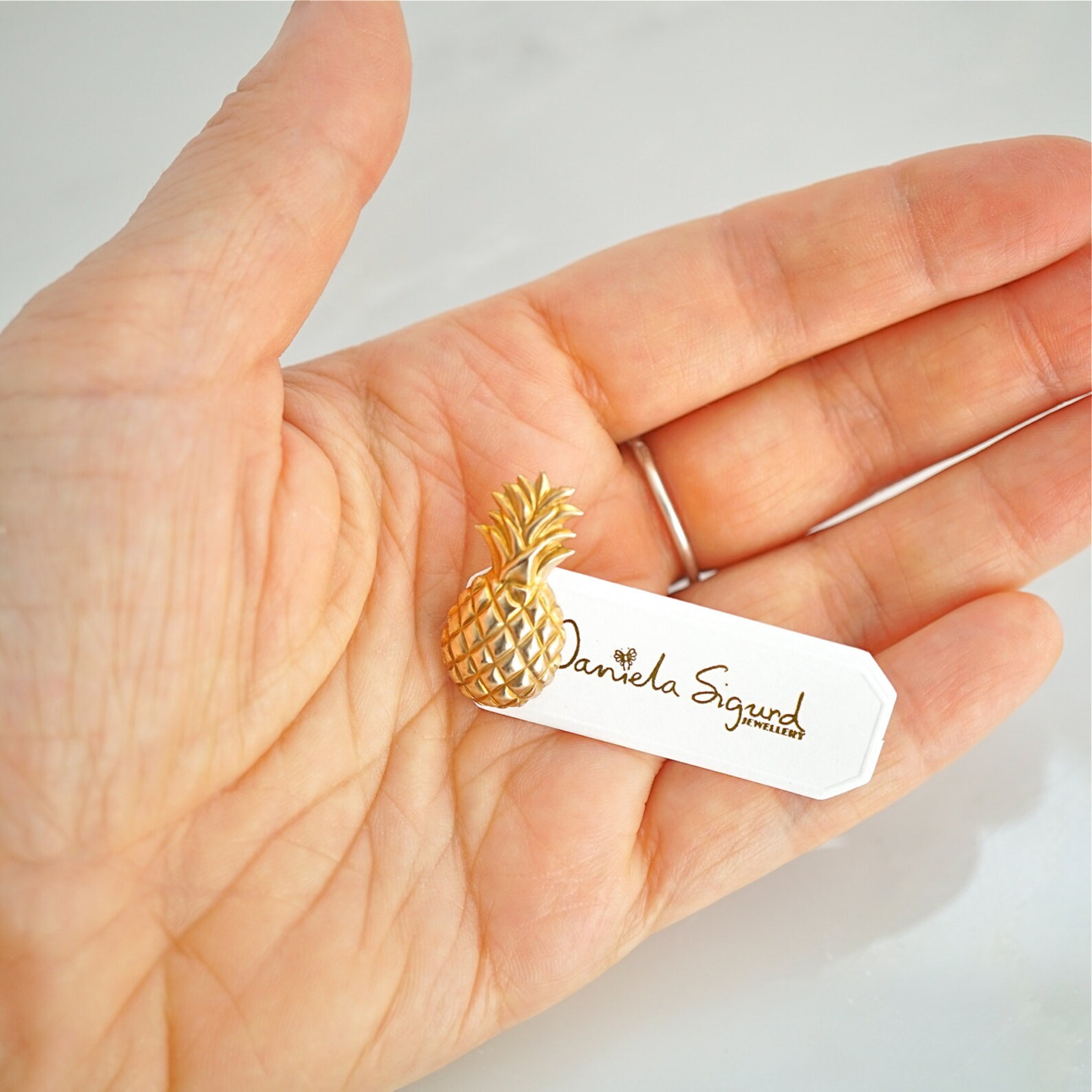 Pineapple Pin lapel Pin Pineapple Brooch | Etsy UK