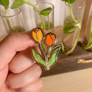 Tulip Flower Enamel Pin - Etsy