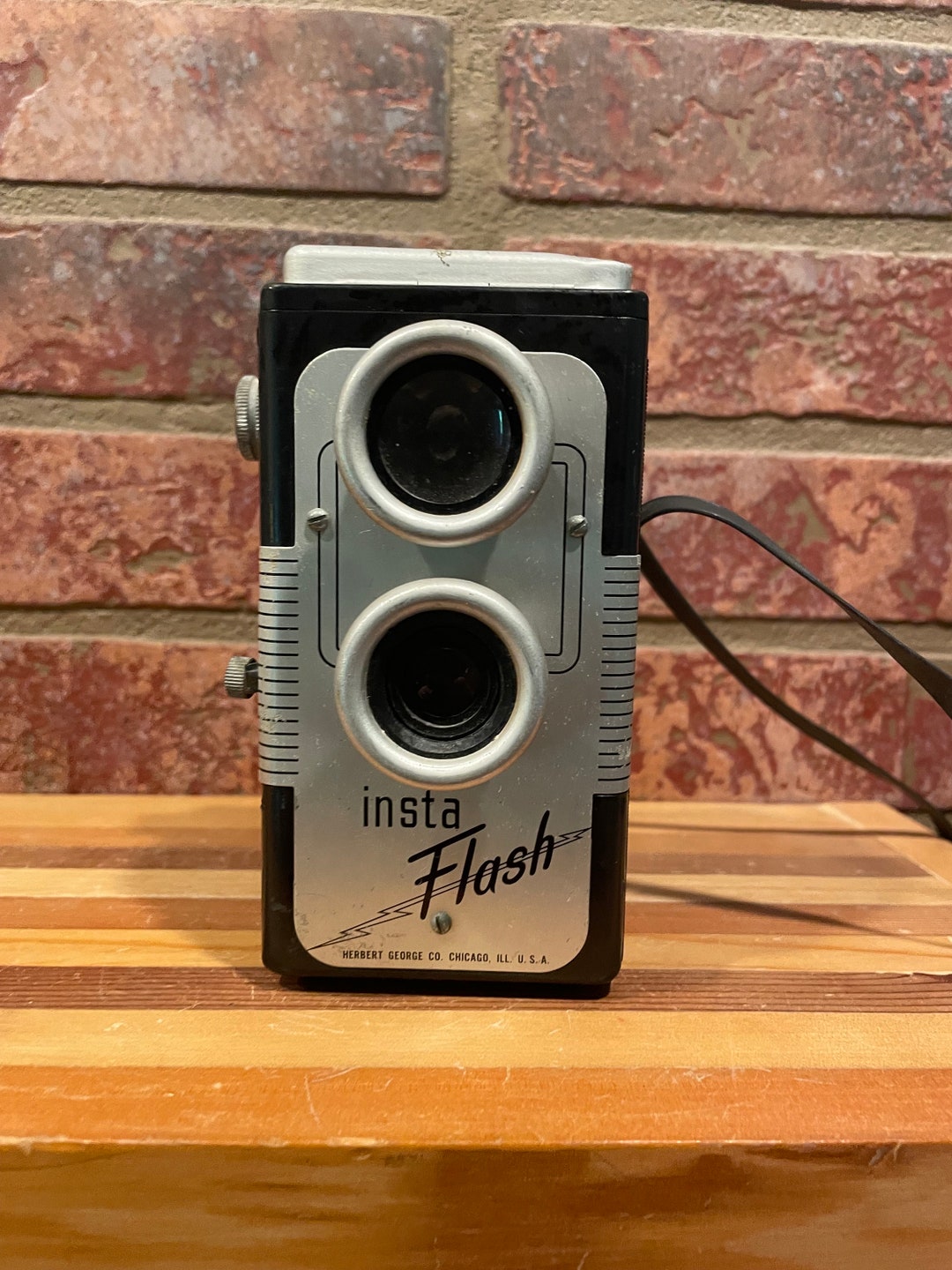 Vintage Insta Flash Camera 1950s Herbert George Co. Chicago - FREE ...
