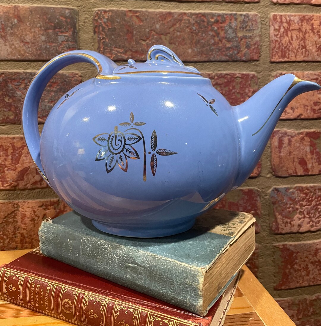 Vintage Hall Cadet Blue Cornflower Blue Teapot With Gold Decorations ...