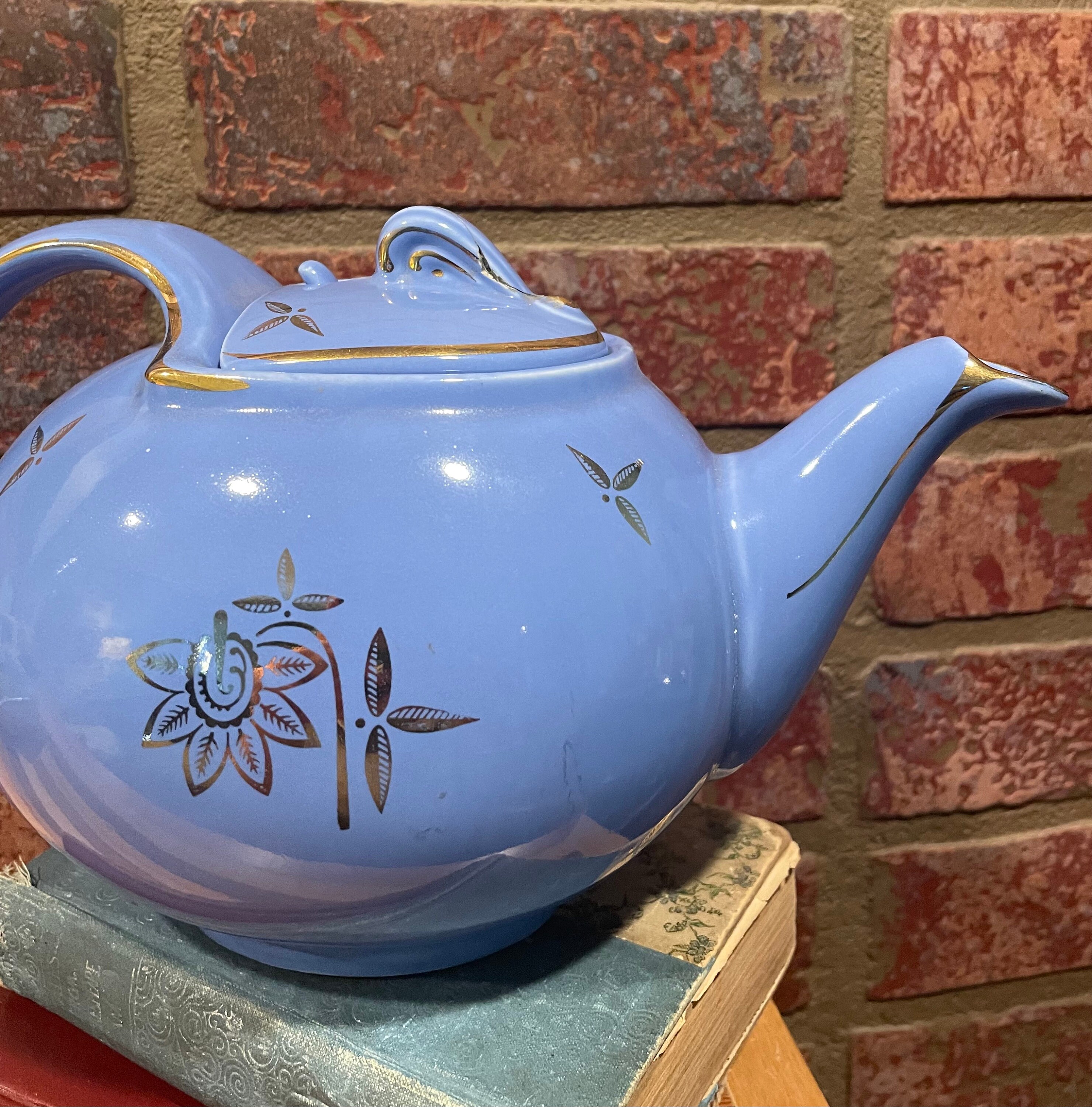 Vintage Hall Cadet Blue Cornflower Blue Teapot With Gold Decorations ...