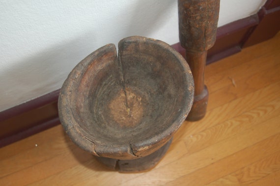 Antique Wood Pounder