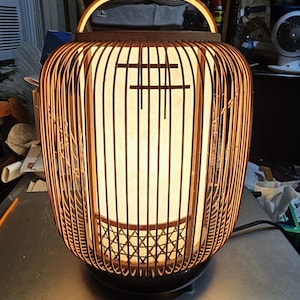 MCM Miyabi / Elegant Japanese Bamboo Spoke & Washi Paper Lantern ...