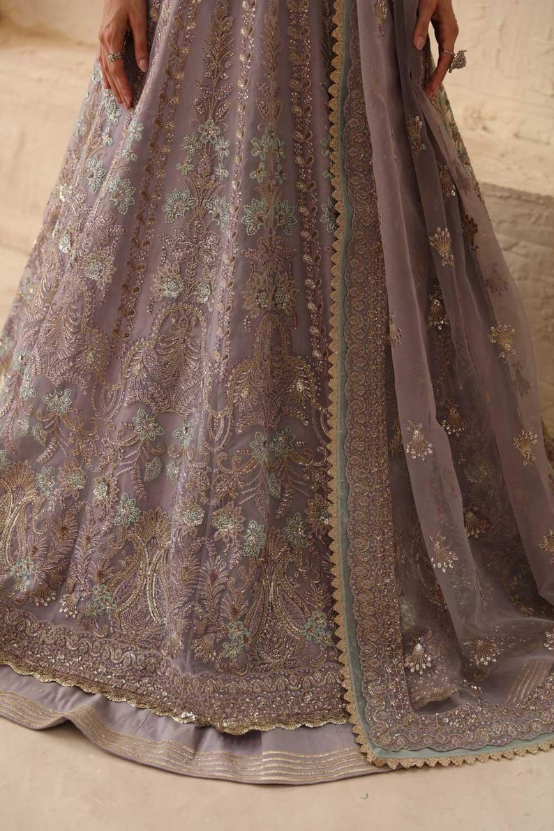 Pink Bridal Lehenga Choli, Hand Embroidered Organza | Bollywood Rajputi ...