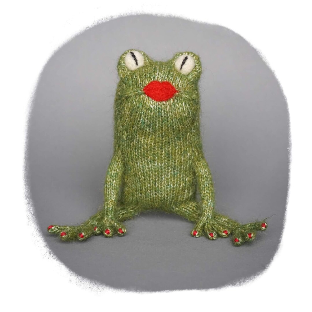 Knitted Frog Marilyn - Handmade Plush Toy, Funny Fashionable Frog ...