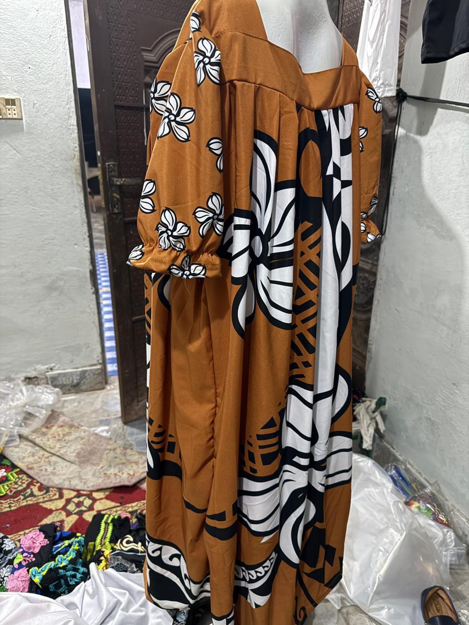 Traditional Polynesian Mother Hubbard Dress - Brown & White Floral ...