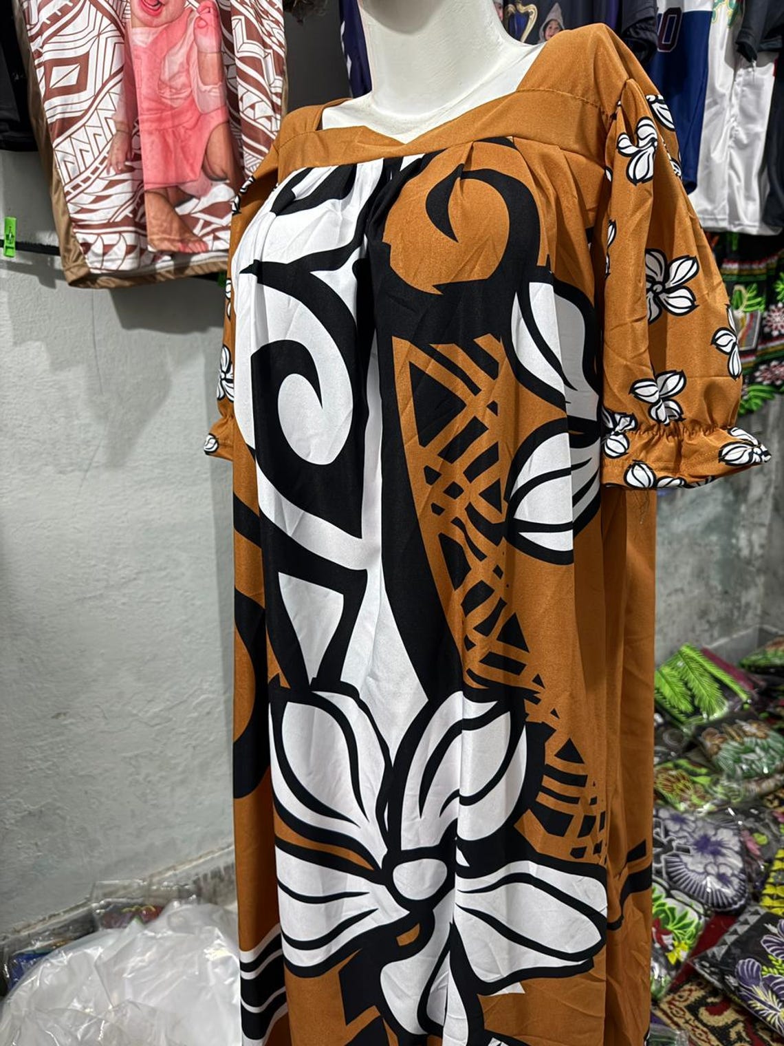 Traditional Polynesian Mother Hubbard Dress - Brown & White Floral ...
