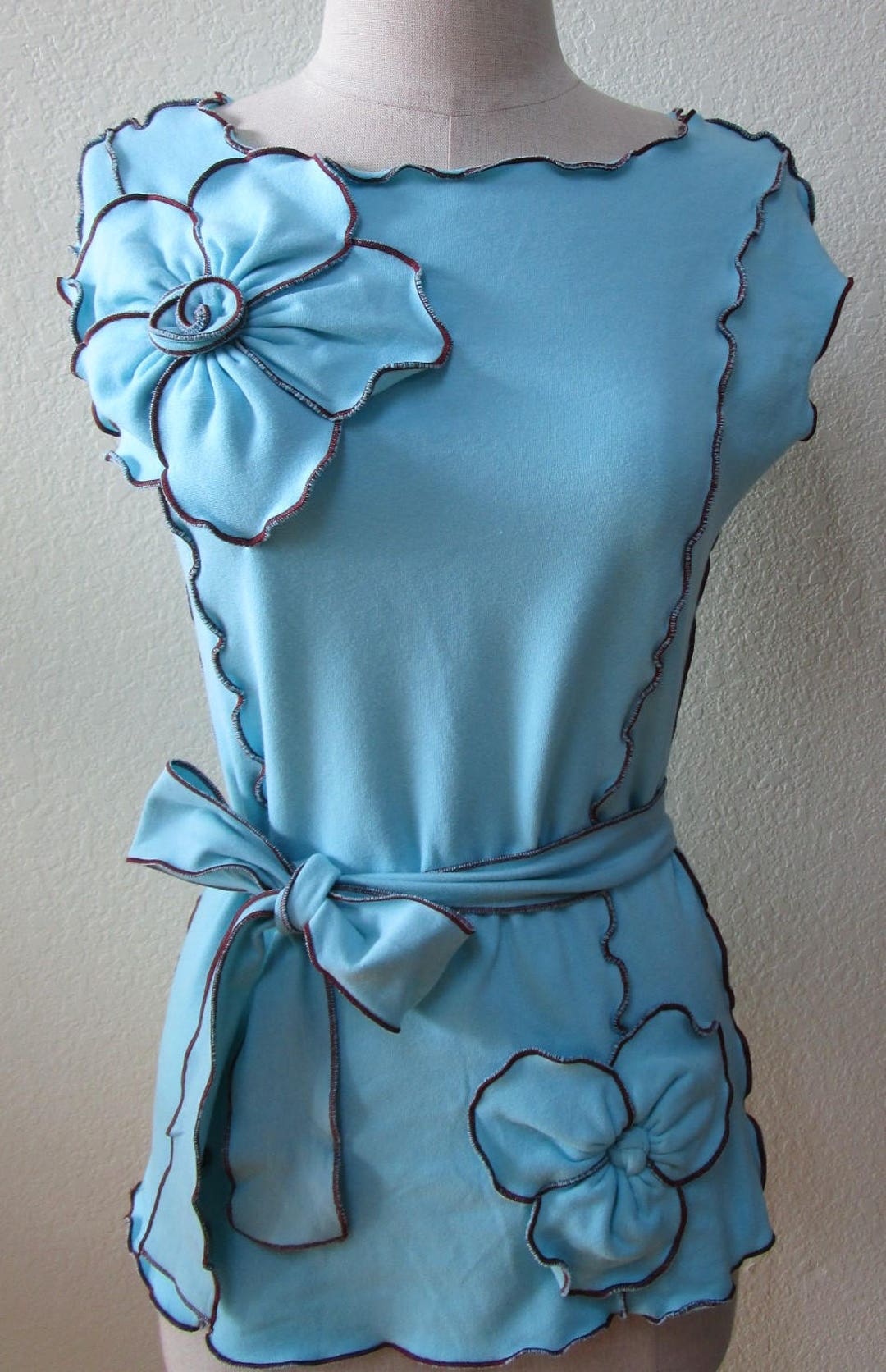 Aqua Color Sleeveless Top With 2 Roses Decoration and a Belt - Etsy