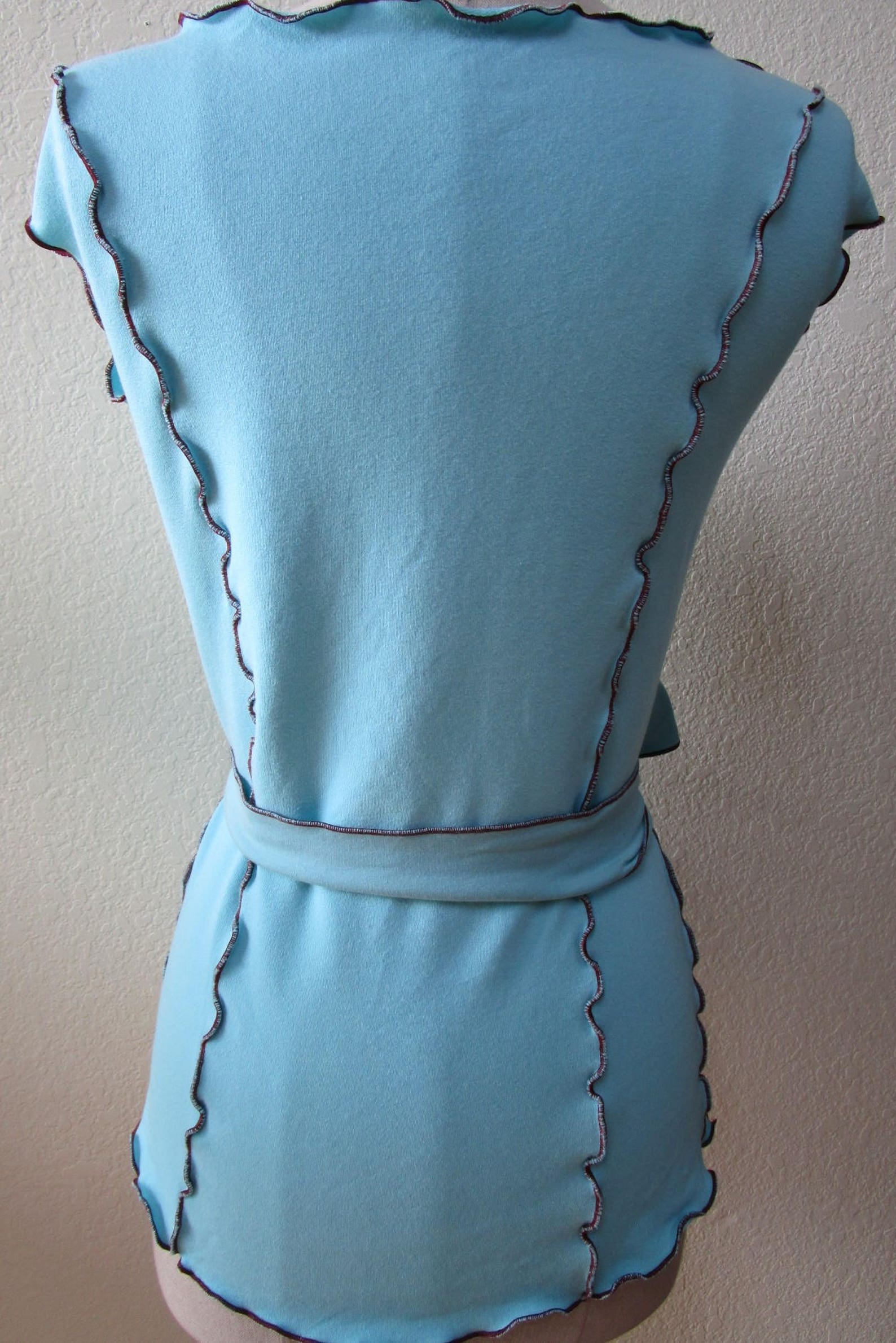 Aqua Color Sleeveless Top With 2 Roses Decoration and a Belt for ...