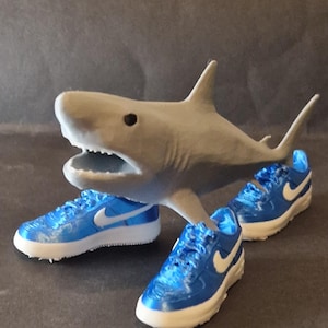 TRALALERO TRALALA Meme Shark Figurine – Funny 3D Printed Desk Decor ...