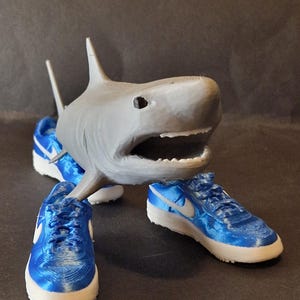 TRALALERO TRALALA Meme Shark Figurine – Funny 3D Printed Desk Decor ...