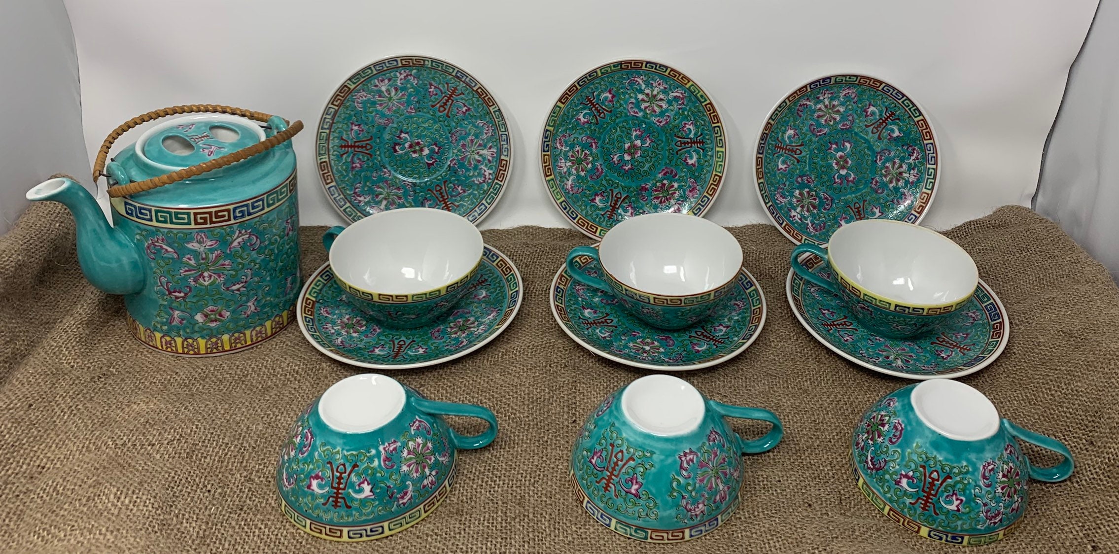 Vintage Japanese Kakiemon Tea Set With Enamled Chrysanthemum Design - Etsy