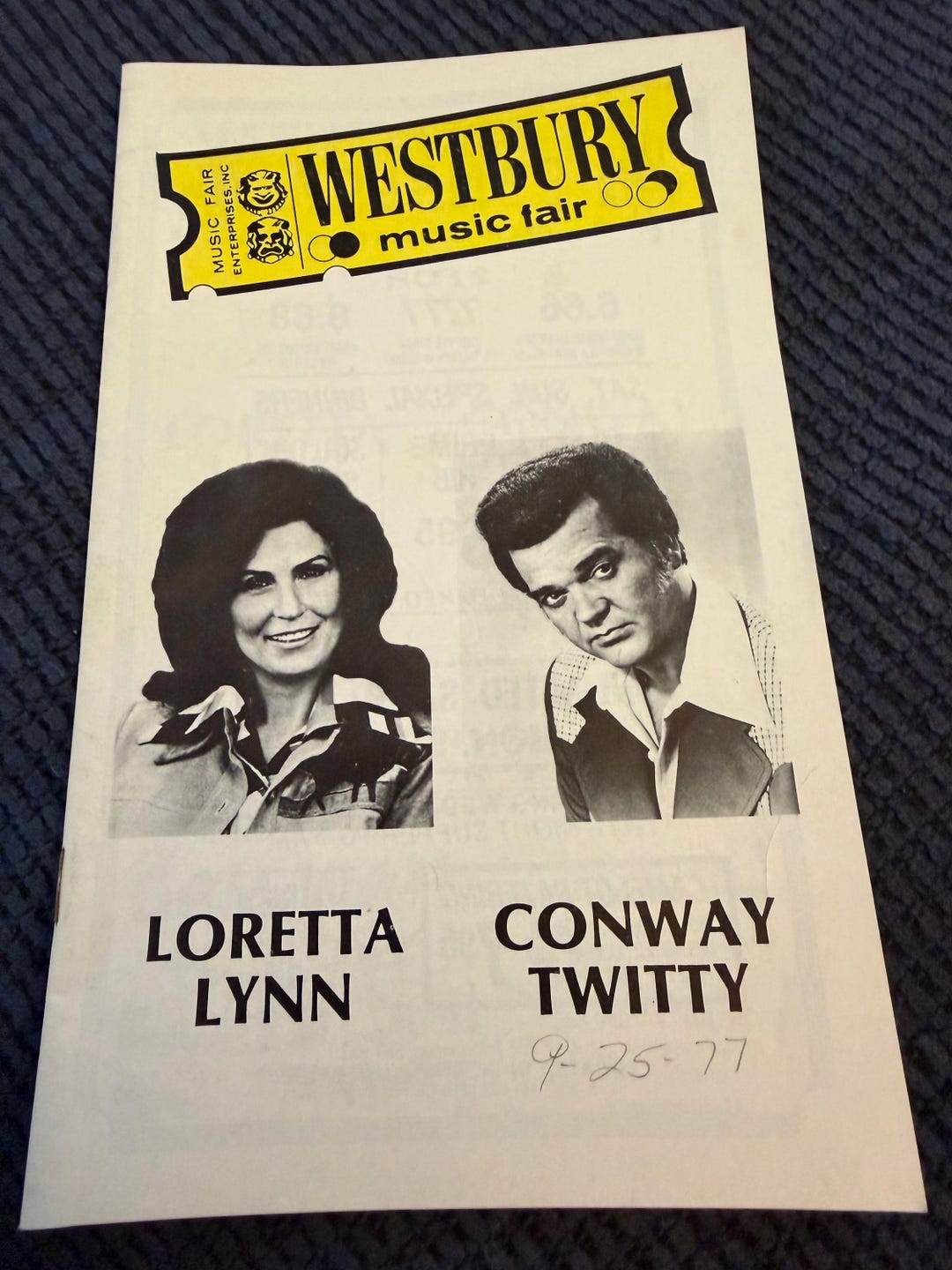 Concert Program From a 1977 Loretta Lynn and Conway Twitty Performance ...