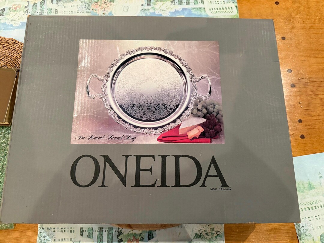 Oneida Du Maurier Silver-plated Round Serving Tray With Handles. Never ...
