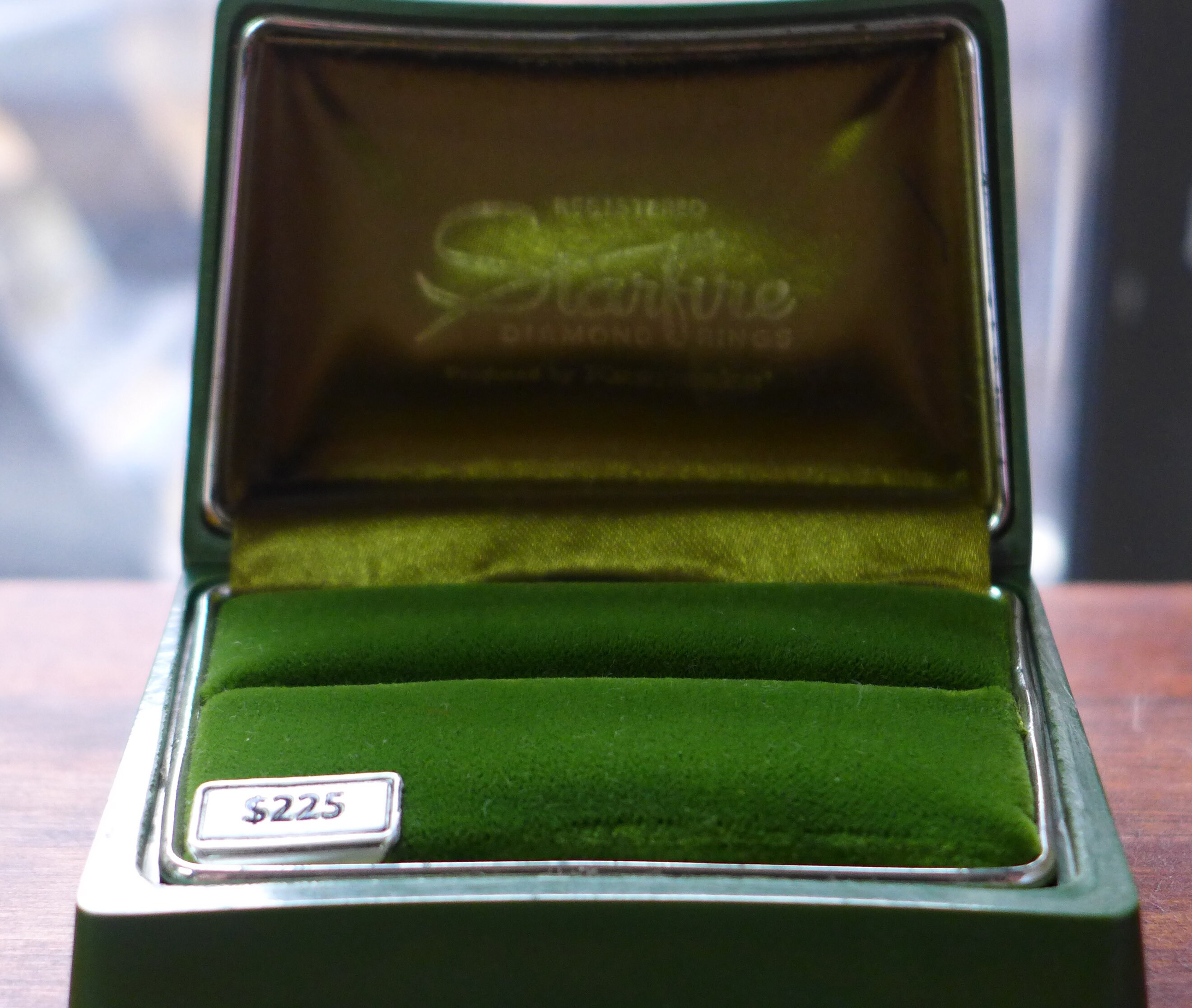 1950's Starfire Dark Green Diamond Ring Box - Etsy