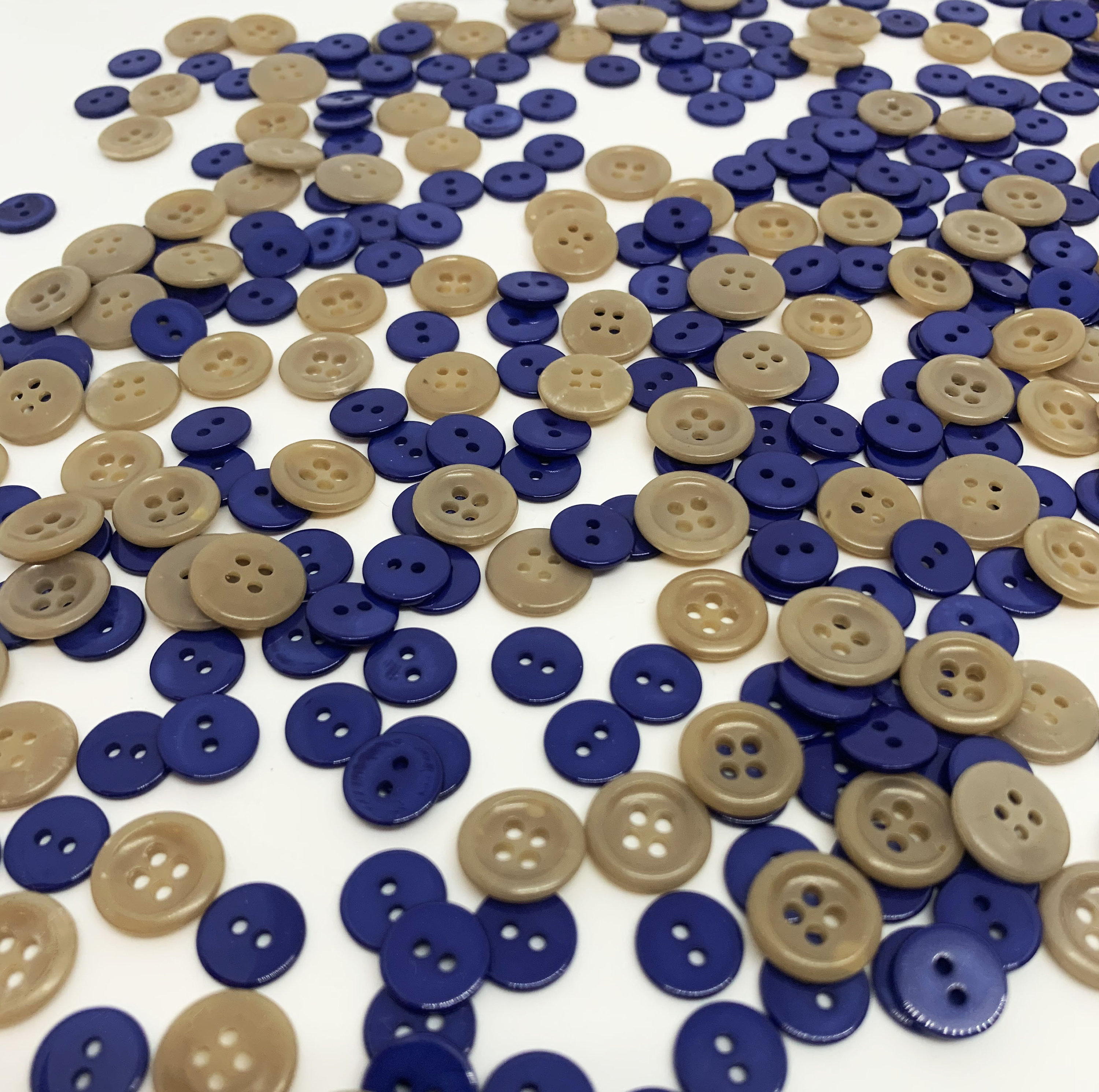 Azul marino y Khaki botones botones de costura de chatarra | Etsy