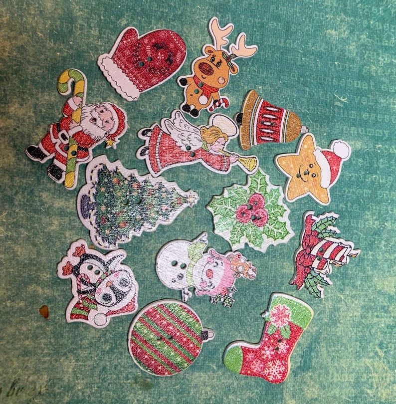 Christmas Wooden Button Holiday Novelty Sewing Buttons - Etsy