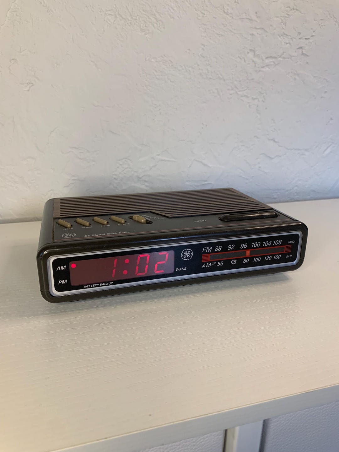 Vintage 1988 GE Electronic Digital Alarm Clock AM/FM Radio Model 7 ...