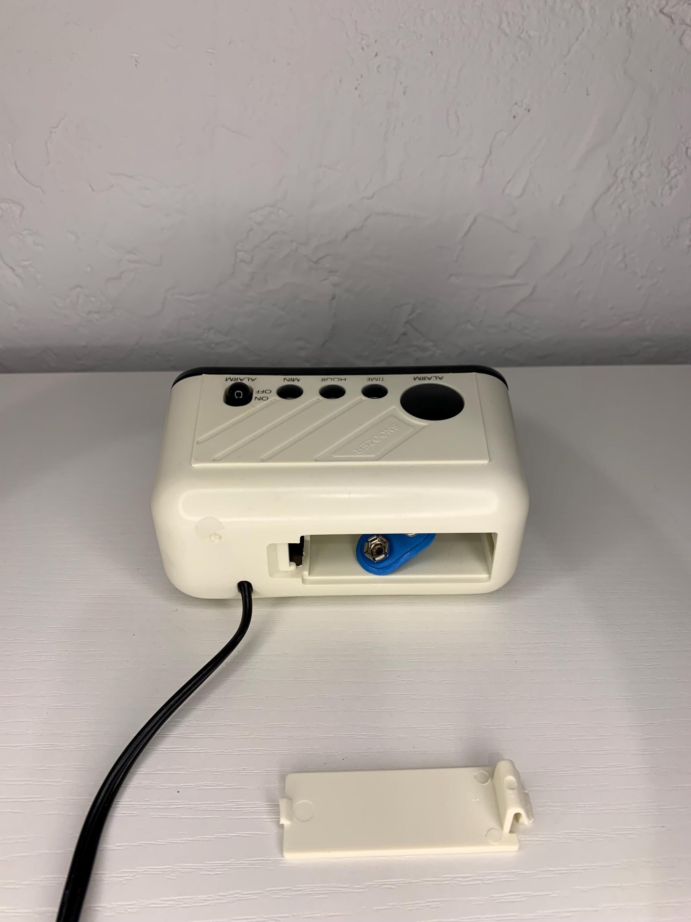 Retro 90s Spartus Model 1201 Digital Alarm Clock LCD Excellent ...