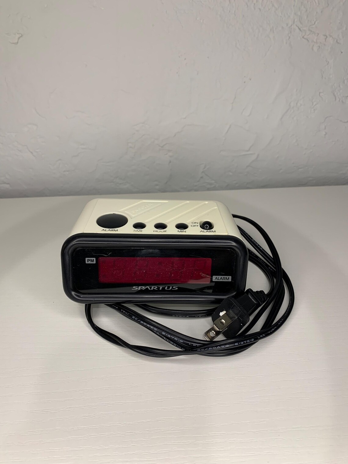 Retro 90s Spartus Model 1201 Digital Alarm Clock LCD Excellent ...