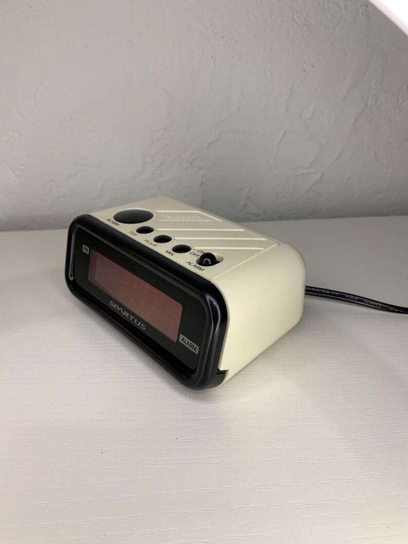 Retro 90s Spartus Model 1201 Digital Alarm Clock LCD Excellent ...