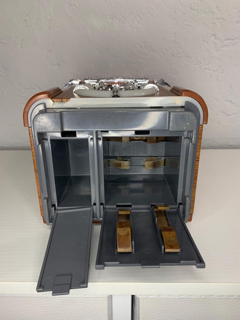 Vintage Wurlitzer Toy Juke Box Toy 90s Retro Collective Mini Cassette ...