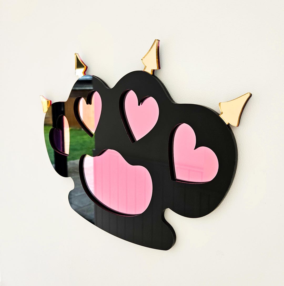 KNUCKLEDUSTER / BRASS KNUCKLES / Mirror Customisable / Wall Art / Wall ...