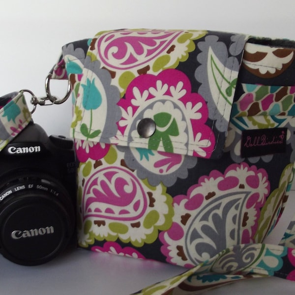 Cute Camera Bag - Etsy