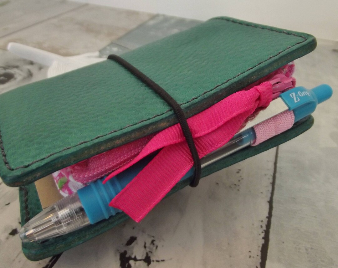 Dollbirdies Add a Pen Loop to Your Nano/mini Traveler Notebook Insert ...