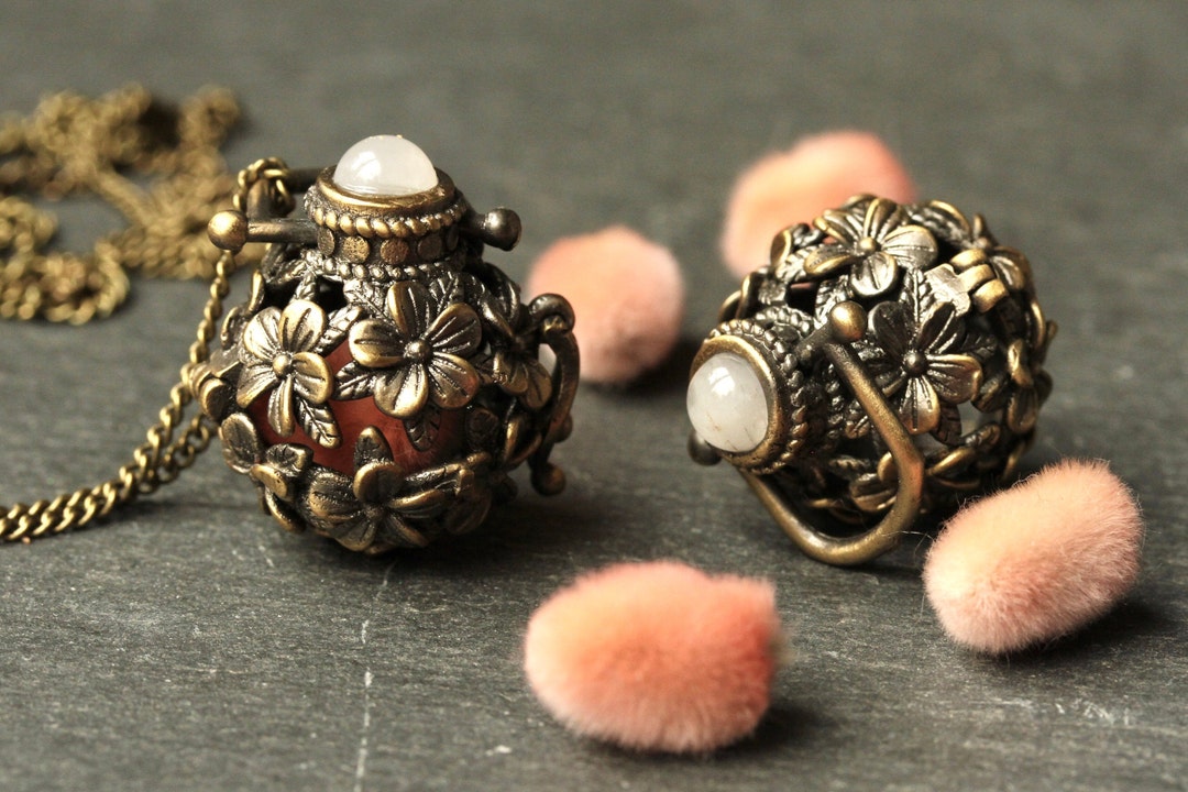 Vintage Pussy Willow Locket / Antique Bronze Prayer Box / Gift for Her / Rose Quartz Necklace ...