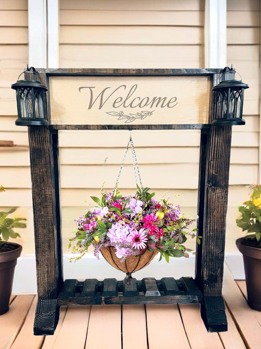 Personalized Engraved Welcome Sign & Flower Planter W/ Lanterns ...