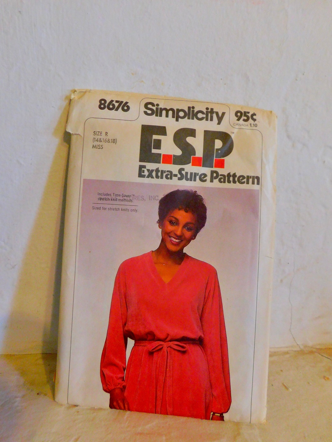 Simplicity 8676 1970's Blouson Dress Pattern - V-neck Dress Pattern ...