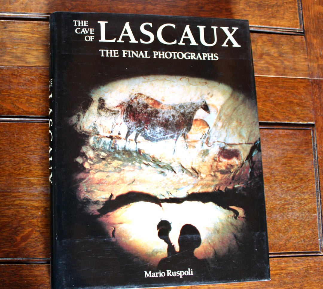 The Cave of Lascaux the Final Photographs by Mario Ruspoli - Cave Art ...