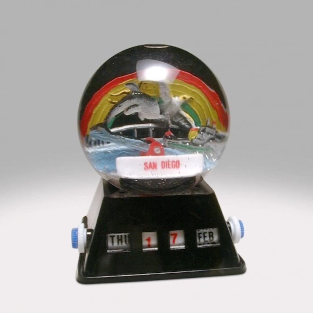 SAN DIEGO Vintage Calendar Base Snow Globe Snowdome -US Road Trip ...