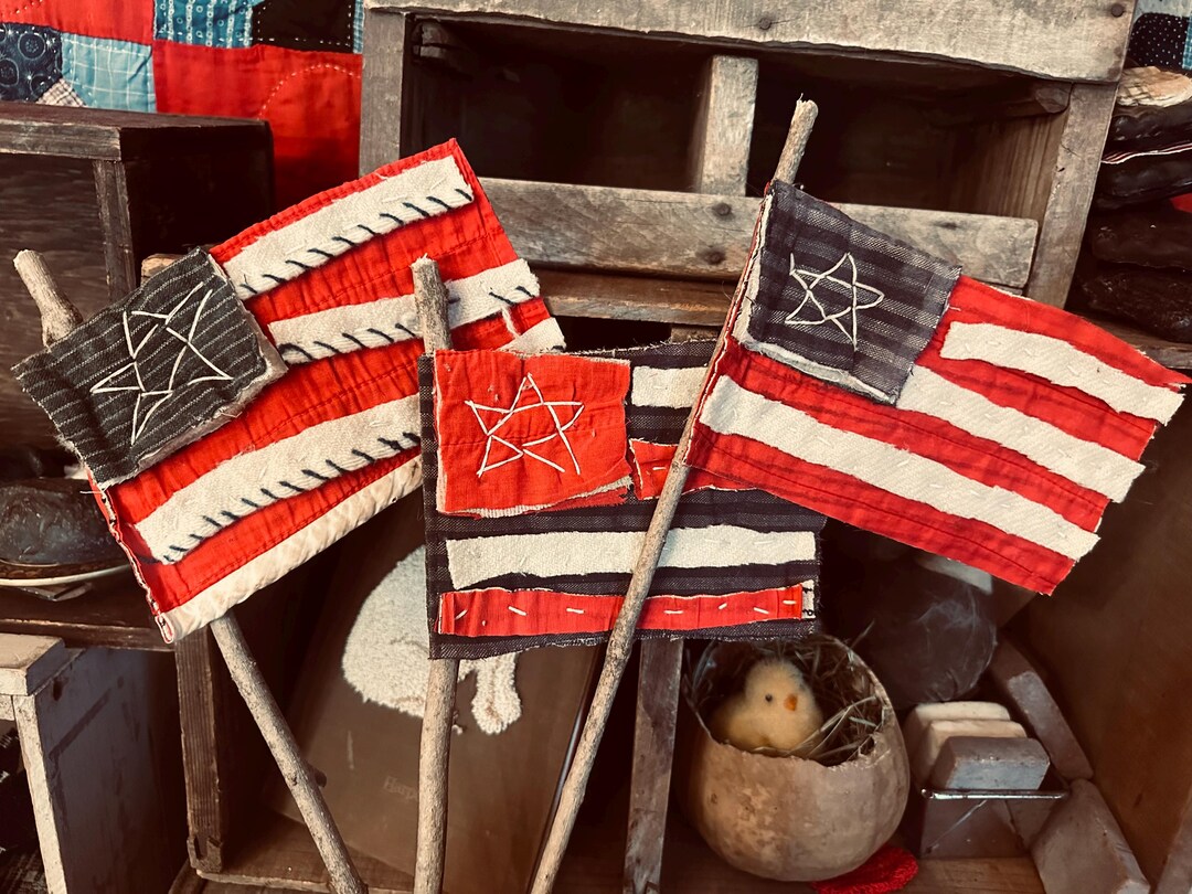Vintage Primitive ~EARLY AMERICANA~FLAGS Set of 3 One of a Kind Free ...