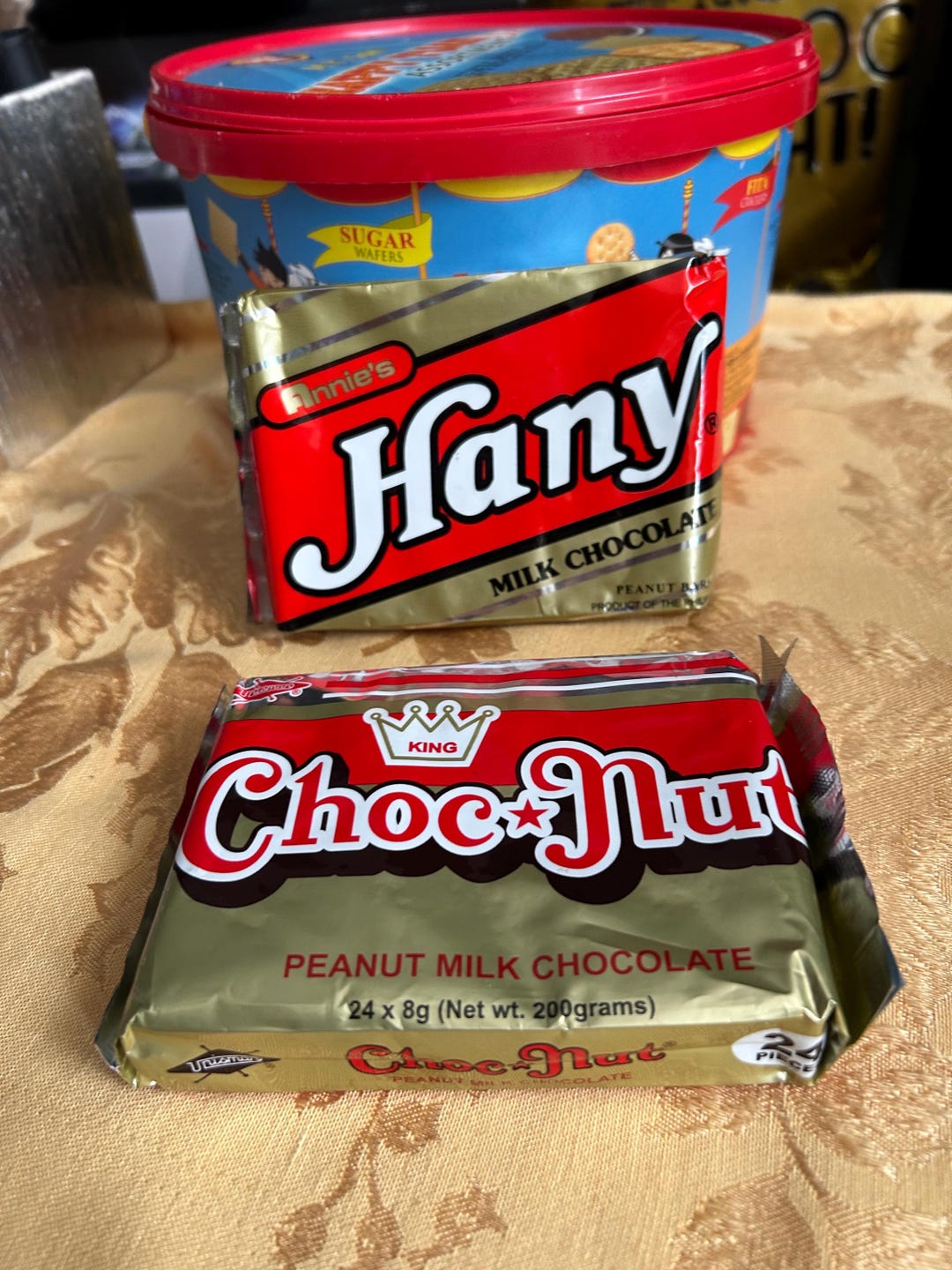 Philippines All Time Favorite Chocolate Candies Filipino Choc Nut, Hany ...