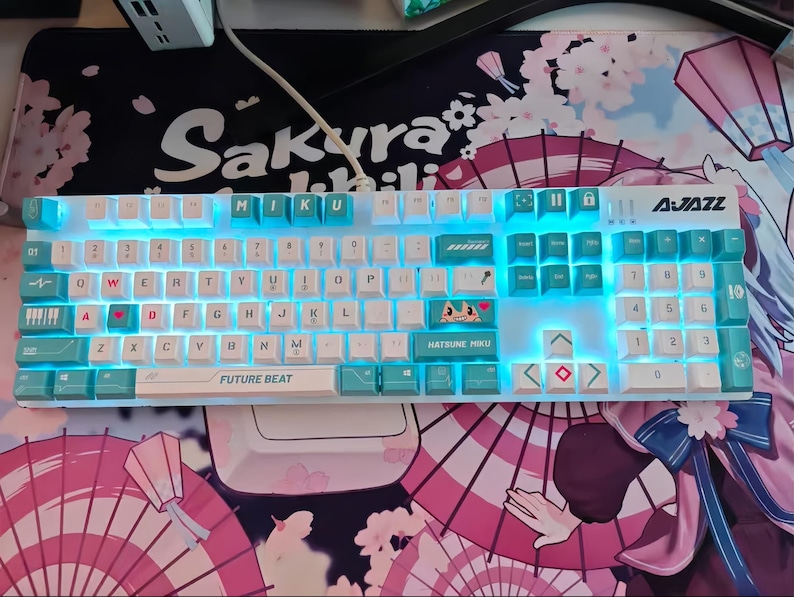 Hatsune Miku Japanese Anime Keycaps Set – 130-key Cherry Profile PBT ...